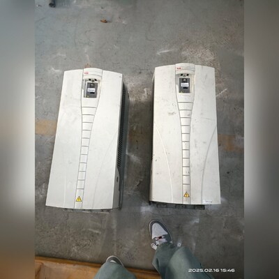 ABB变频器ACS550-01-180A-49075kw 议价