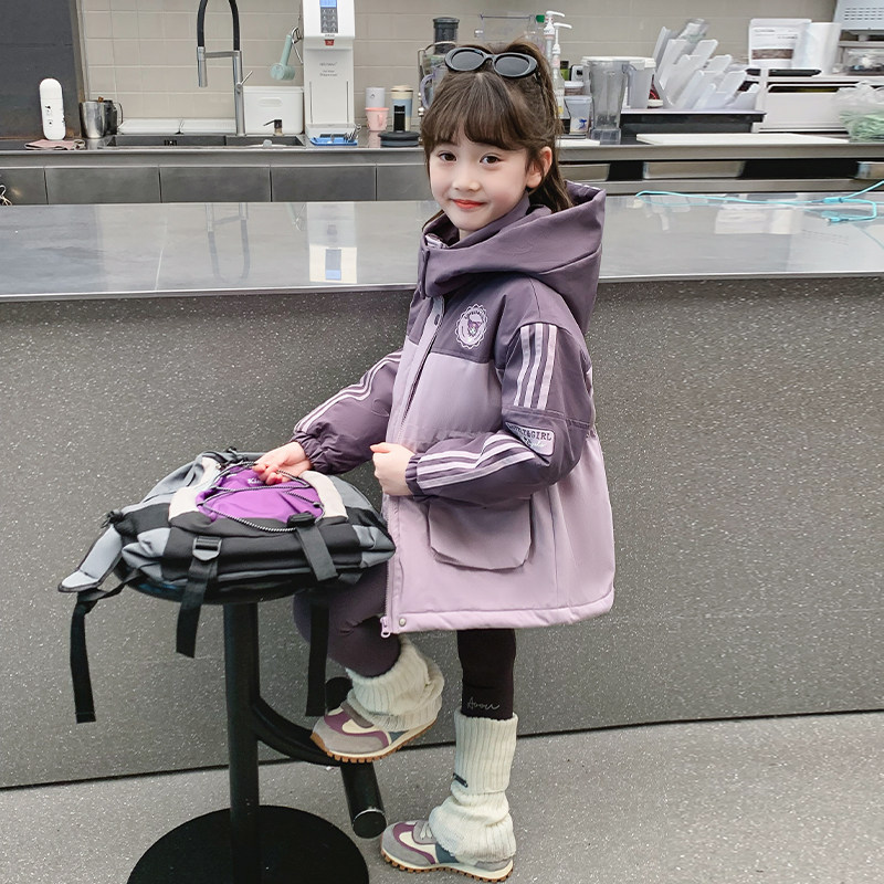 女童外套秋冬款2025新款洋气儿童装加绒加厚派克服冬季棉服冲锋衣