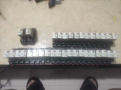 施耐德继电器RXM2CB2BD