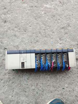 欧姆龙PLCCQM1H-CPU21拆机包好.成色实拍功