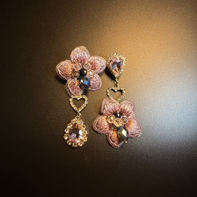 开花的橄榄 Vintage古着 Vintage Floral紫色花朵耳钉 耳环 耳饰