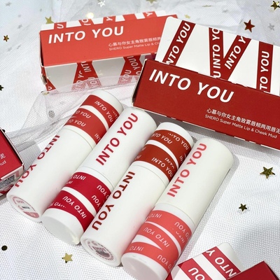 INTOYOU女主角唇泥雾面