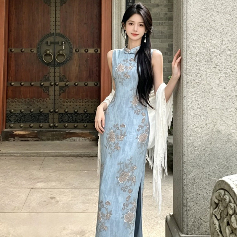新中式改良旗袍2026新款夏女浅蓝色无袖印花气质显瘦高级感连衣裙
