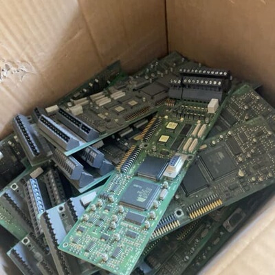175Z1528 DT8/R4丹佛斯变频器VLT5000系列--议价商品