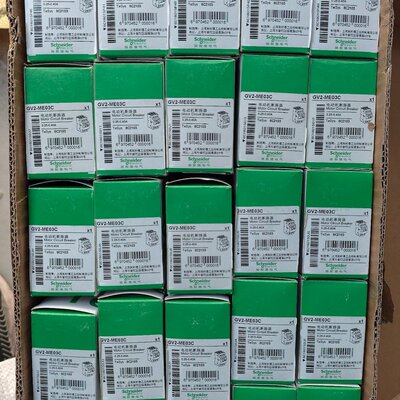 施耐德GV2ME03C电动机断路器，数量72台，全新原装正品--议价商品