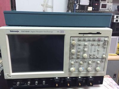 销售：TDS7104 7404 7404B 7254B 7704B TDS6154C示波器