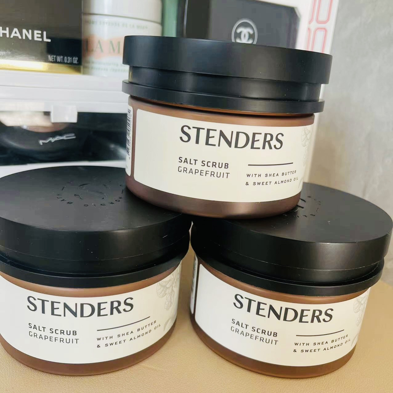施丹兰stenders葡萄柚磨砂盐300g紧致温和去角质死皮磨砂膏