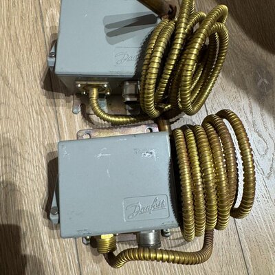 议价压力开关060L3101KPS75KPS79
