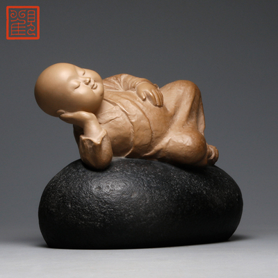 观复小沙弥台湾铁丸石佳品摆件