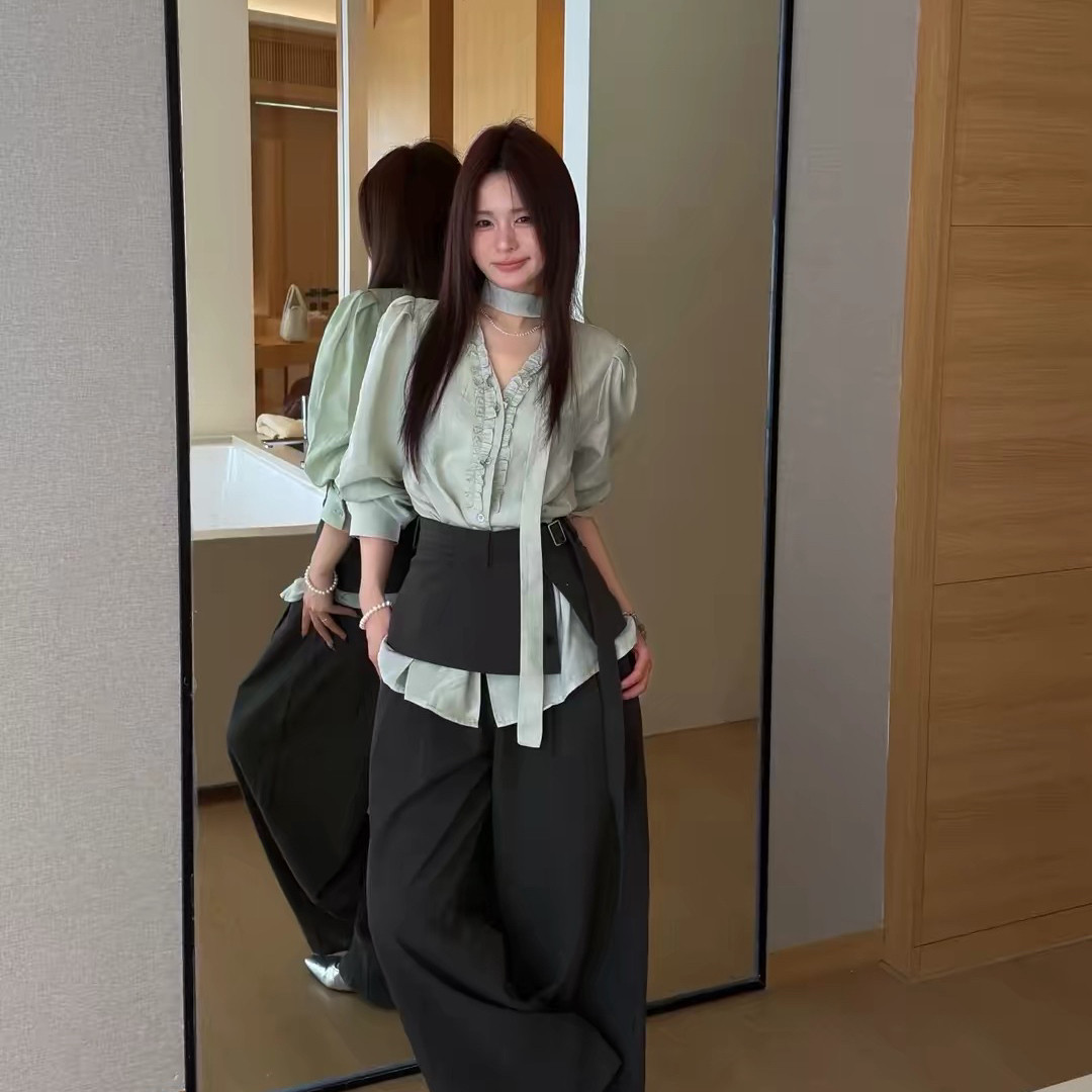 KIKI STUDIO-穿搭三件套衬衫+西裤+半身裙套装(配腰带,领带)35912
