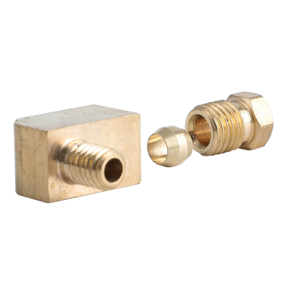 滑块直角油管接头卡接