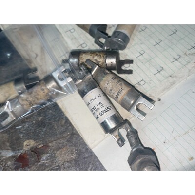 BS88:2   5008501  32A   550V