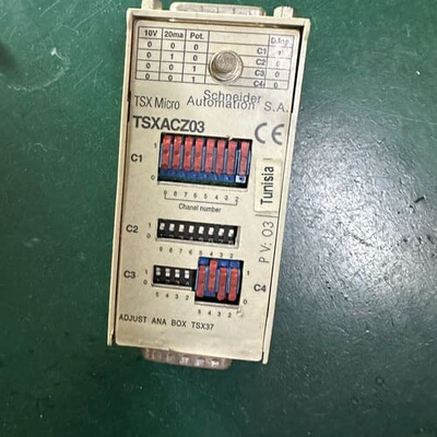 议价plc控制器模块TSXACZ03模块实物拍摄