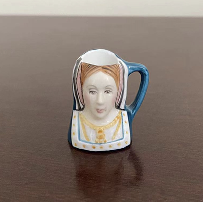 Staffordshire 斯塔福德郡 Anne Boleyn 迷你瓷水壶 袖珍摆件杯