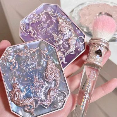 Flower Knows Moonlight Mermaid Gradient Blush Palette Long L