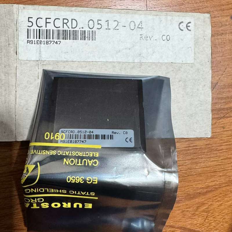 议价型号是SCFCRD.0512-04,工业级512MB闪存卡,可维修