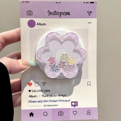 ins紫色花朵摇摇乐磁吸支架适用MagSafe手机强力吸附桌面懒人支架