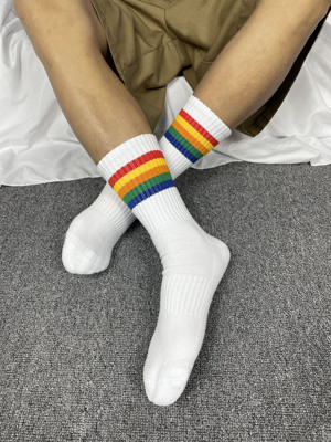 彩虹条纹吸汗防臭男棉