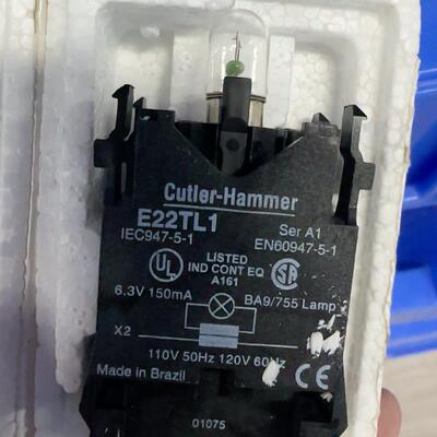 议价E22TL1 灯光继电器 Cutler-Hammer卡特拉汉莫 工控配件维修