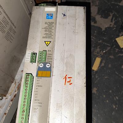 议价LXM15MD56N4 伺服驱动器 工业控制 输入功率配件维修