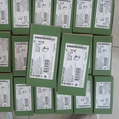 议价XPSUAT13A3AP 安全继电器 24V AC/DC 工控配件维修