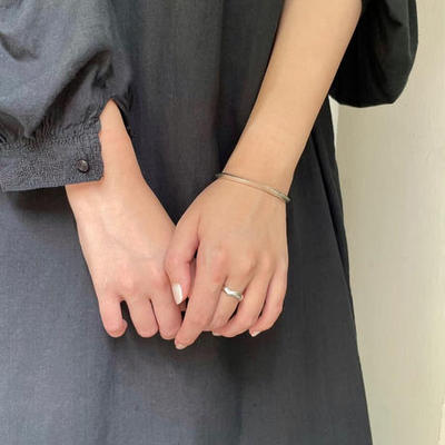 小众设计师风格装饰艺术手镯