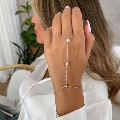 Rhombus Cystal Zicon Bacelet Hand Jewely Stackable Finge