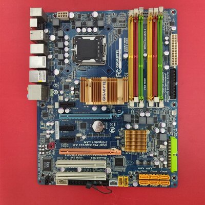 / GA-EP45C-DS3，P45 ATX，DDR2+DDR3，双PCI-E议价