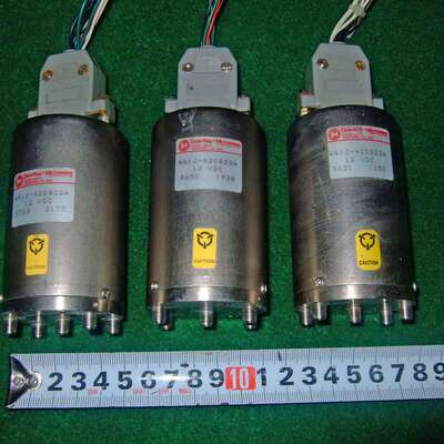 DowKey 441J-420822A 12V 高频 射频 切换 开关 继电器议价