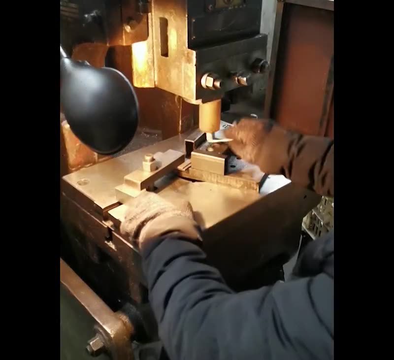 厂家直批多功能五人站综合训练器械家用商用组合力量运动健身器材