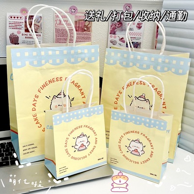 原创甜品小狗送礼手提纸袋ins高颜值卡通生日礼物袋可爱牛皮纸袋