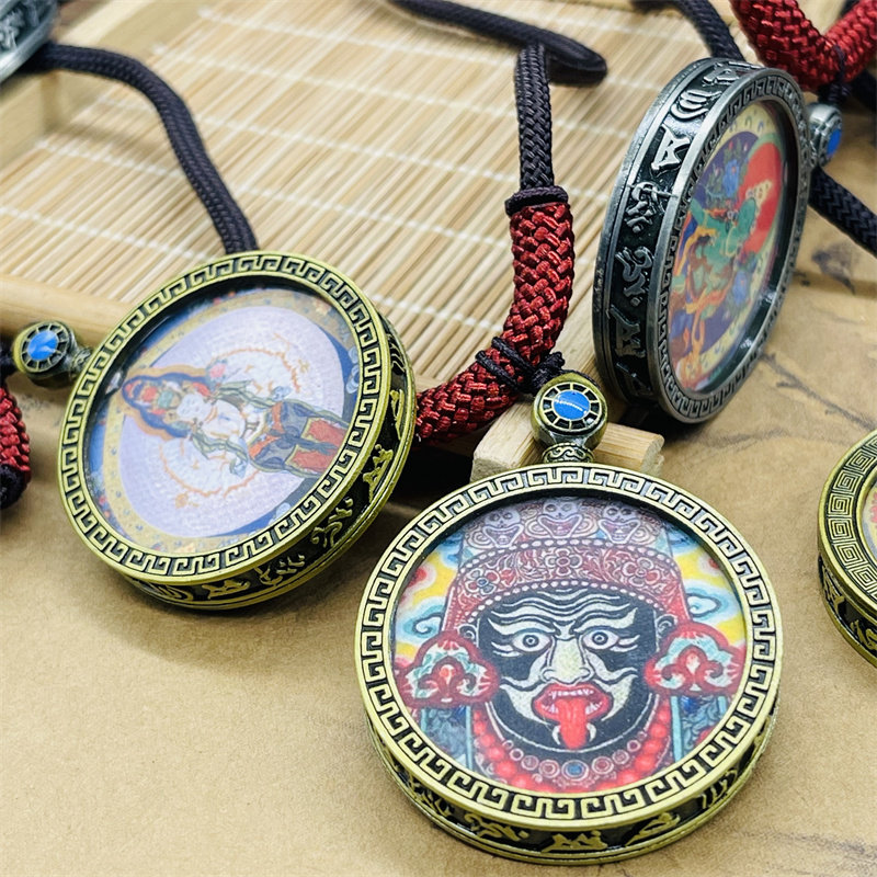 西藏旅游纪念品佛像唐卡吊坠项链12生肖八大守护神扎基拉姆配饰品