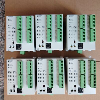 靓机台达DVP28SV11T2九成新实图