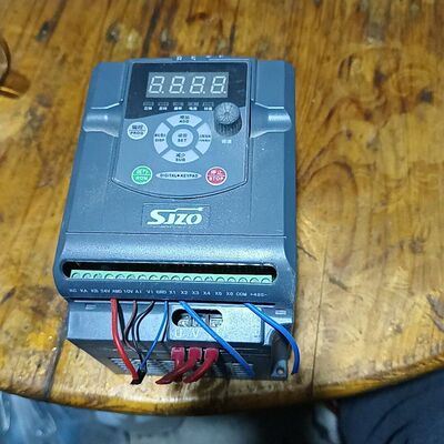 SJZQ变频器单项220v 1.5kw ZQ511M-1R5
