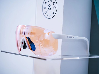 alba骑行眼镜粉蓝变色