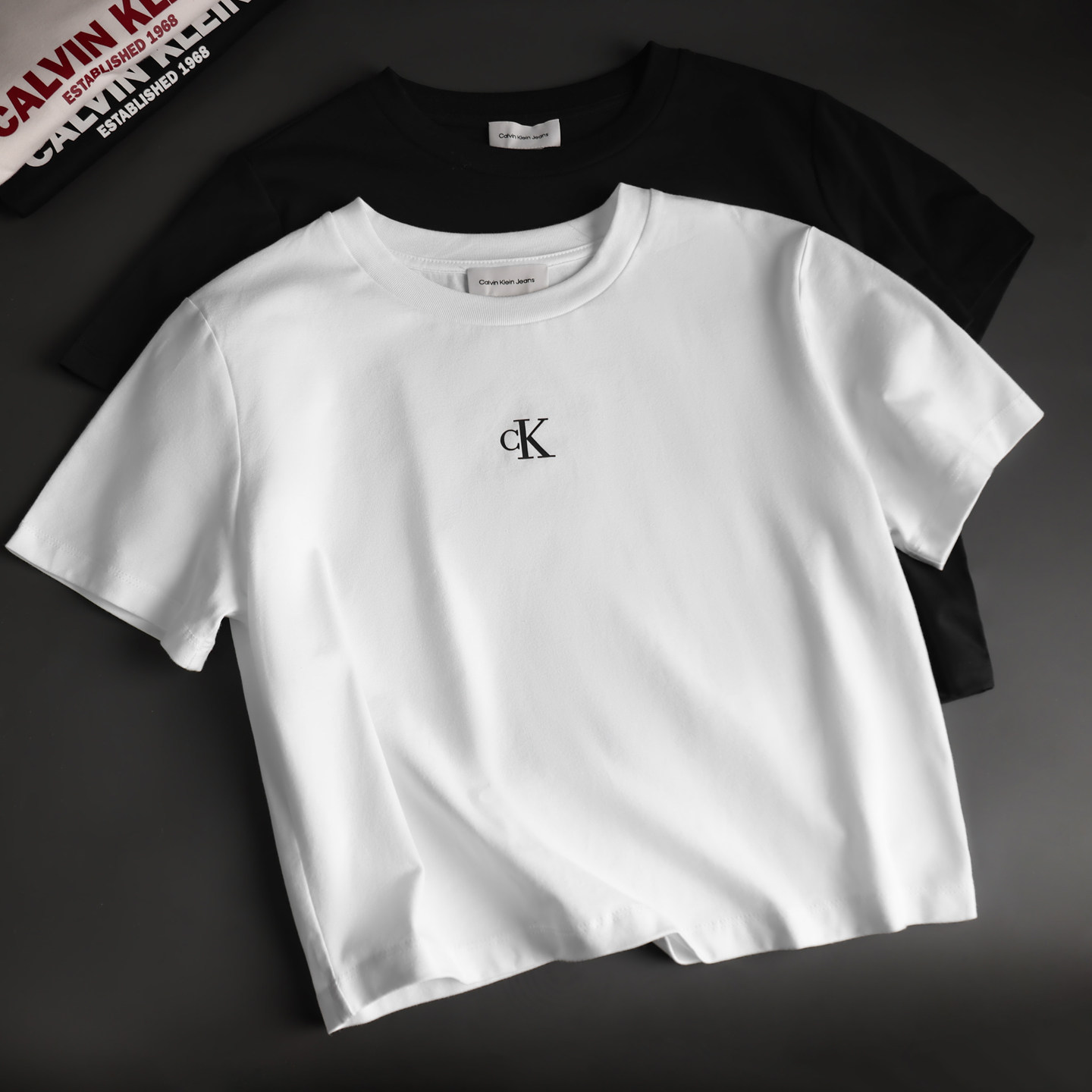 美版正品 CK Jeans春夏新款女士短款字母印花短袖T恤辣妹潮流上衣