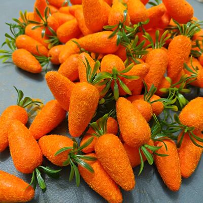 12pcs Realistic Mini Carrot Decorations Made of Felt Fabric