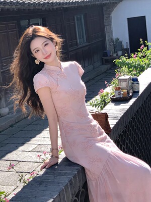 参加五一喜妈妈年轻礼服新中式立体花旗袍女弹力网纱鱼尾连衣裙
