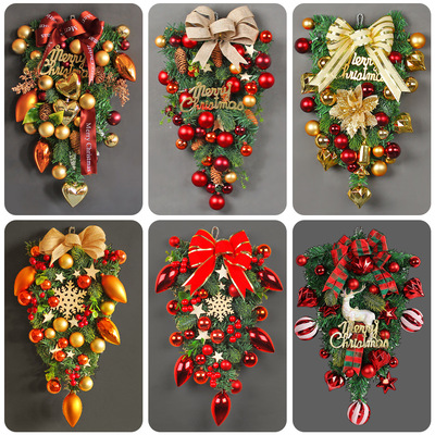 Christmas decorations wreaths rattan door Staircase garland