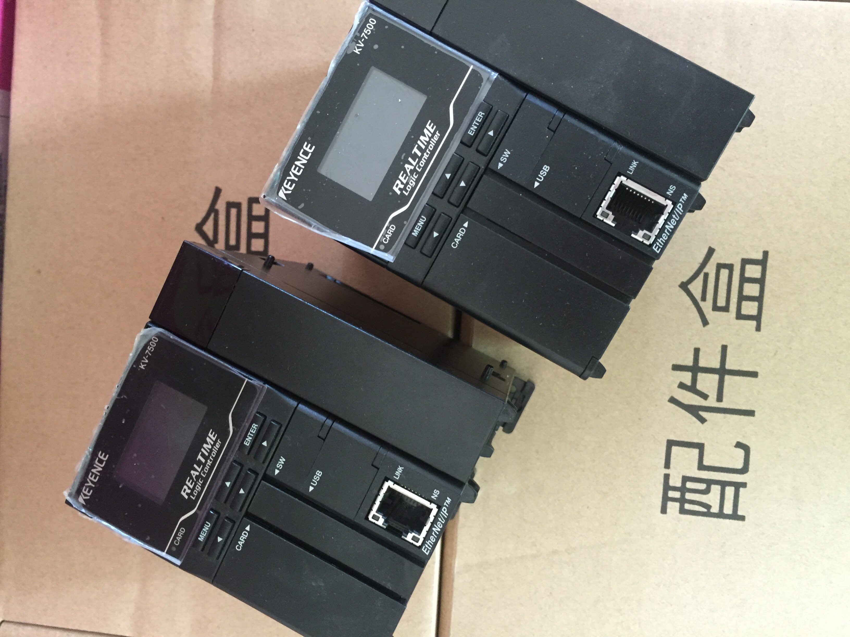 全新原装正品基恩士KV-7500现货正品 9新