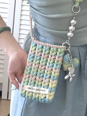 Stuuuly 手工diy涂鸦线爱心手机包材料包毛线编织钩织自制礼物