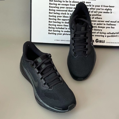 耐克男子低帮舒适跑步鞋