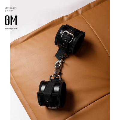 手脚脚铐公用范围调节很大