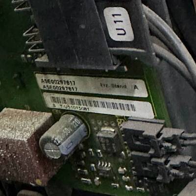 维修IGDA5E00297617，，，西门子板驱动板成色如图还在机议价