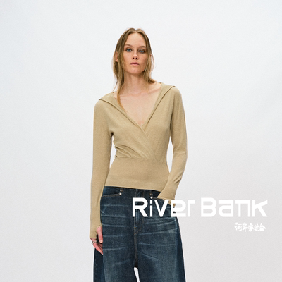 Liegee简约深V领褶皱连帽针织T恤