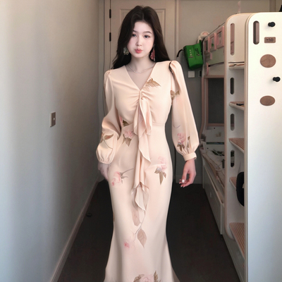 有里布粉色荷叶边连衣裙2026秋季新款宴会气质漂亮裙子D3572