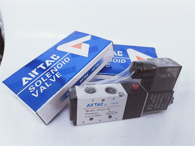 亚德客4V11006 4V21006 4V21008 4V31010 B A 正品电磁阀现货