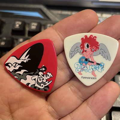 绝版日产fernandes art rock 系列 吉他拨片