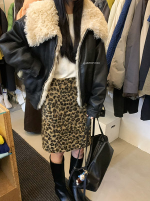 MZI STUDIO冬季仿羊羔毛大毛领宽松时髦气质保暖羽绒服外套 17295