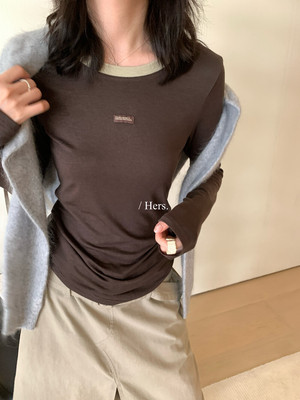 早秋新款Hers简约日常通勤撞色精致小标打底衫上衣长袖T恤女66626